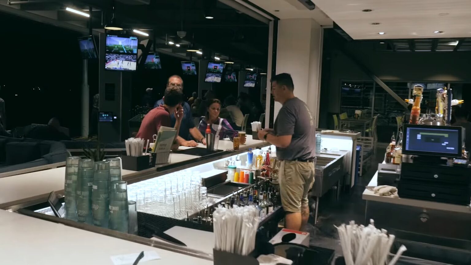 Drive Shack Vs Topgolf: The Differences Explained - 2023